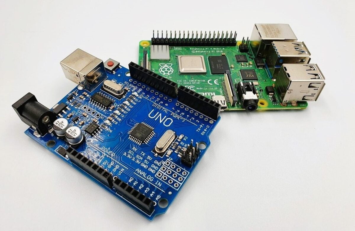 Arduino vs Raspberry Pi – Hangisini Seçmeliyiz? – Devre Kartı